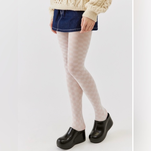 Urban Outfitters | Accessories | Nwt Urban Outfitters Anya Checkered ...